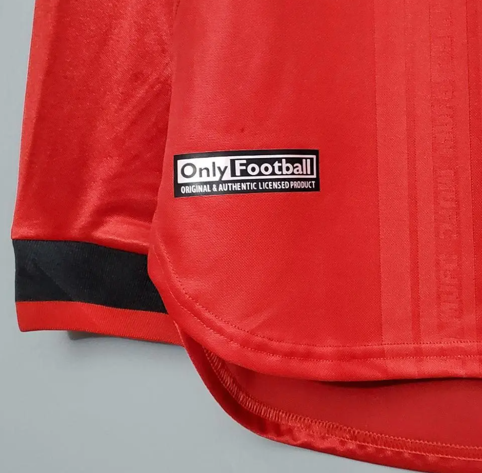 Manchester United 1999 - 2000 CHAMPIONS LEAGUE FINALE – retrotrikots.de